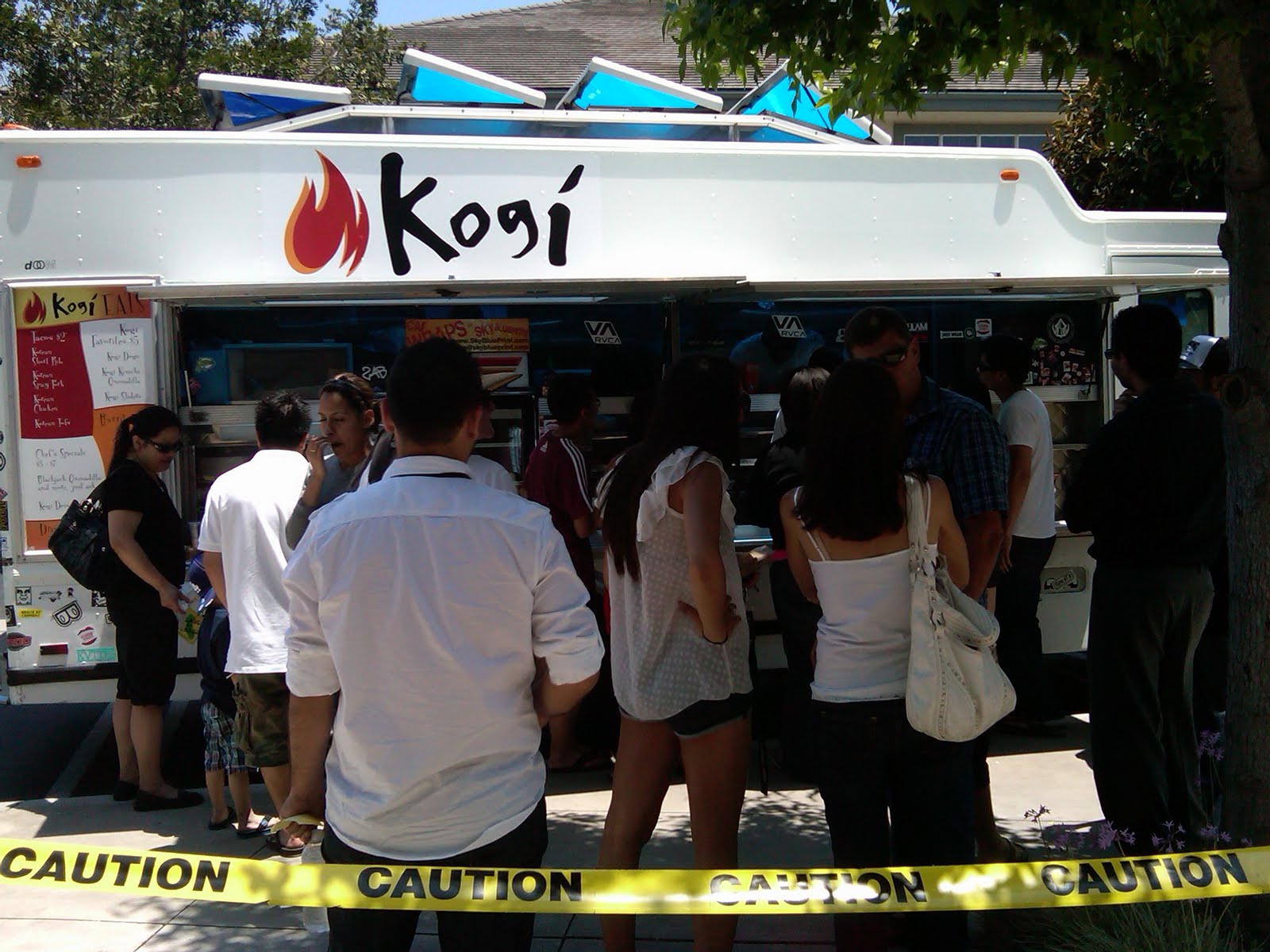 eating all the day ...: kogi truck