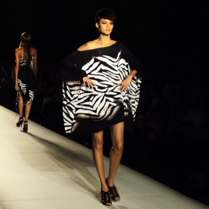 Fashion Architect: Aslanis SS2011 at FWA