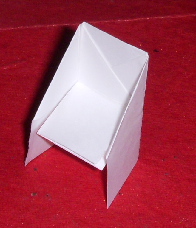 Origami: Origami Chair
