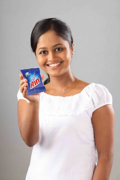 Gossip Models Lanka: Dilhani Perera