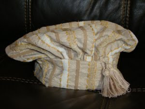 Busy Crafting...: How to make a Tudor Prince Hat