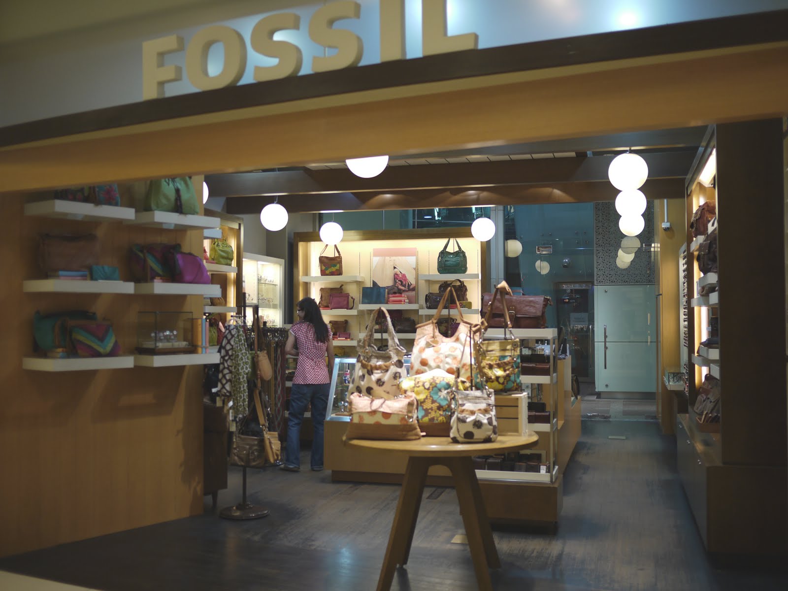 Fossil: Retail Mix