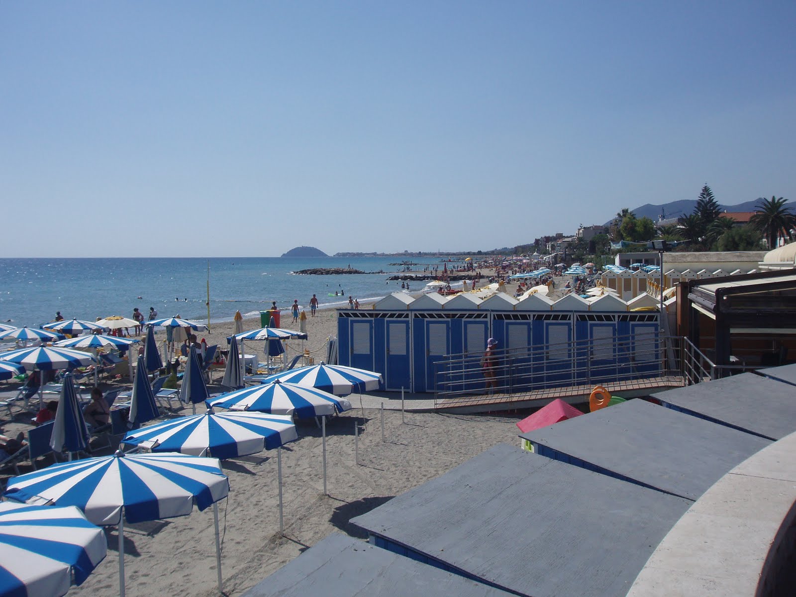 Harry & Kath's big adventure: Ceriale- Italy