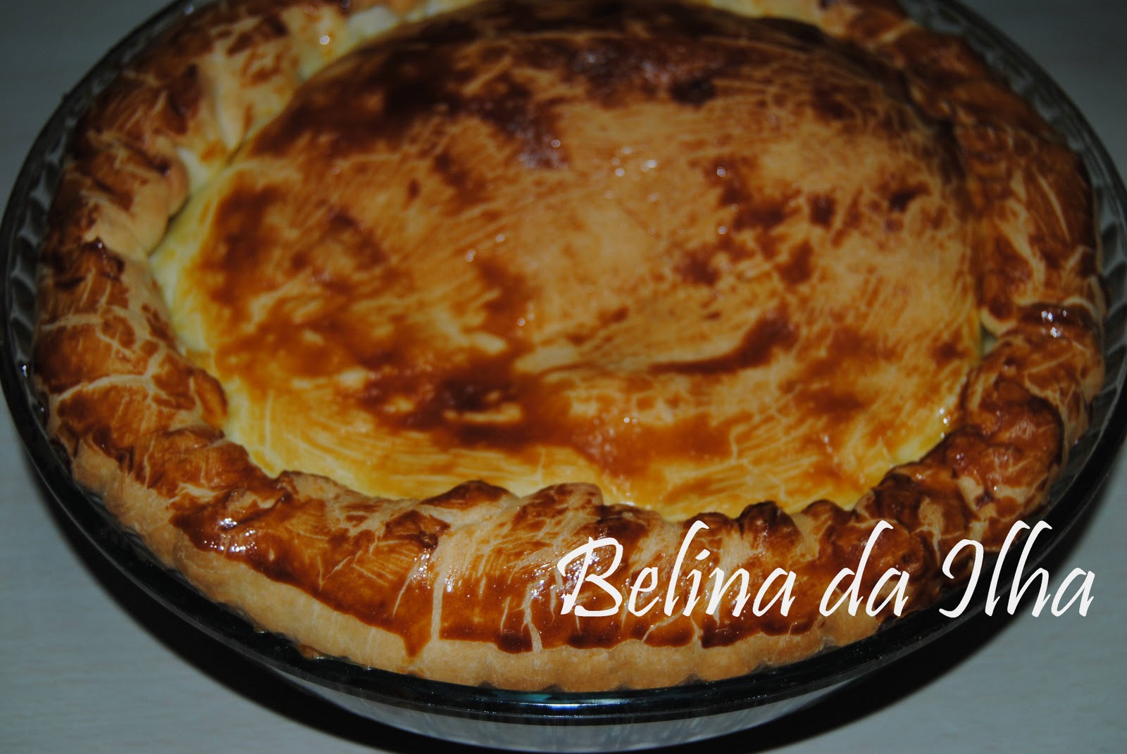 Belina da Ilha: Empada com recheio de perú