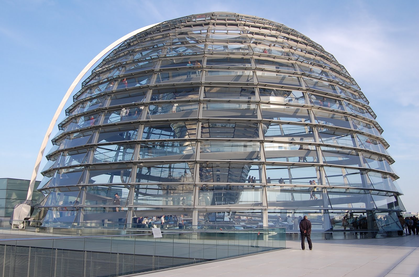 Sankaart: BERLIN NORMAN FOSTER REICHSTAG