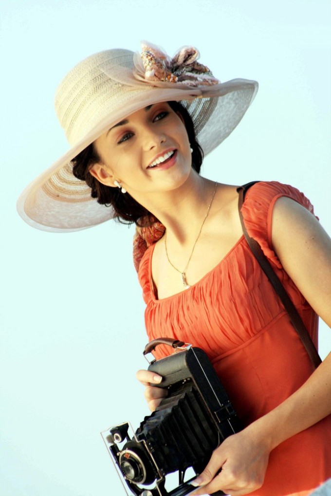 Pencil sketches mobile wallpapers: Amy Jackson New Widescreen hq wallpapers