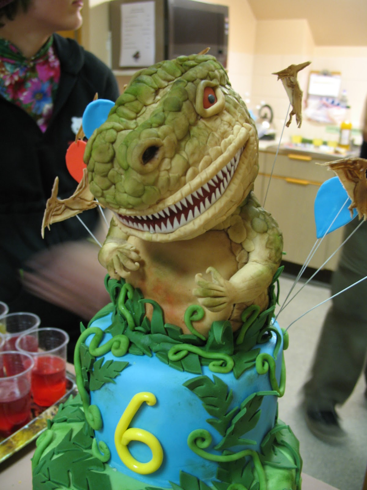 girl eats art: November 2010