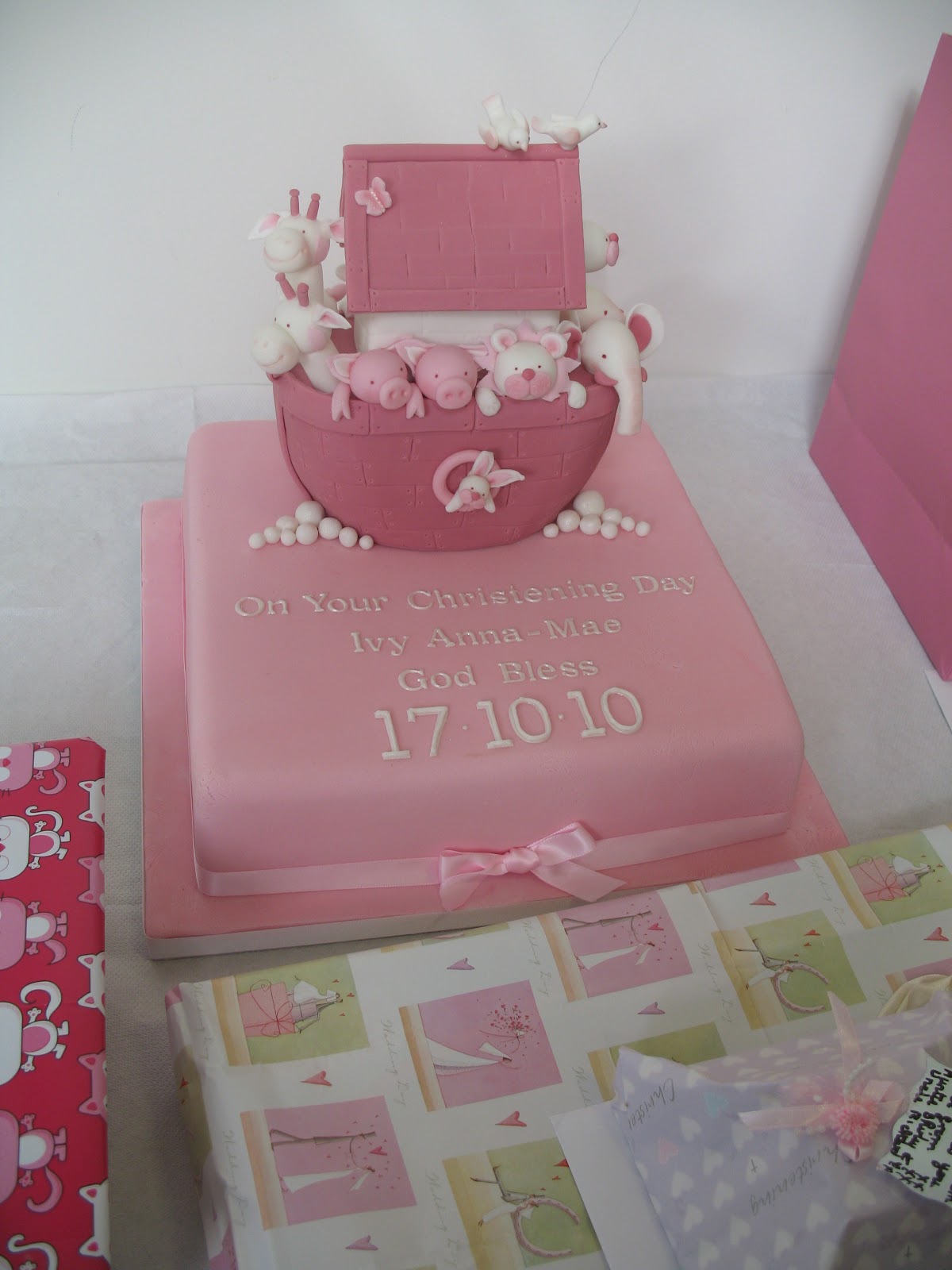 girl eats art: November 2010