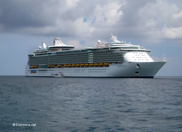 From Lois' Hands: At the Beach - Coco Cay, Bahamas