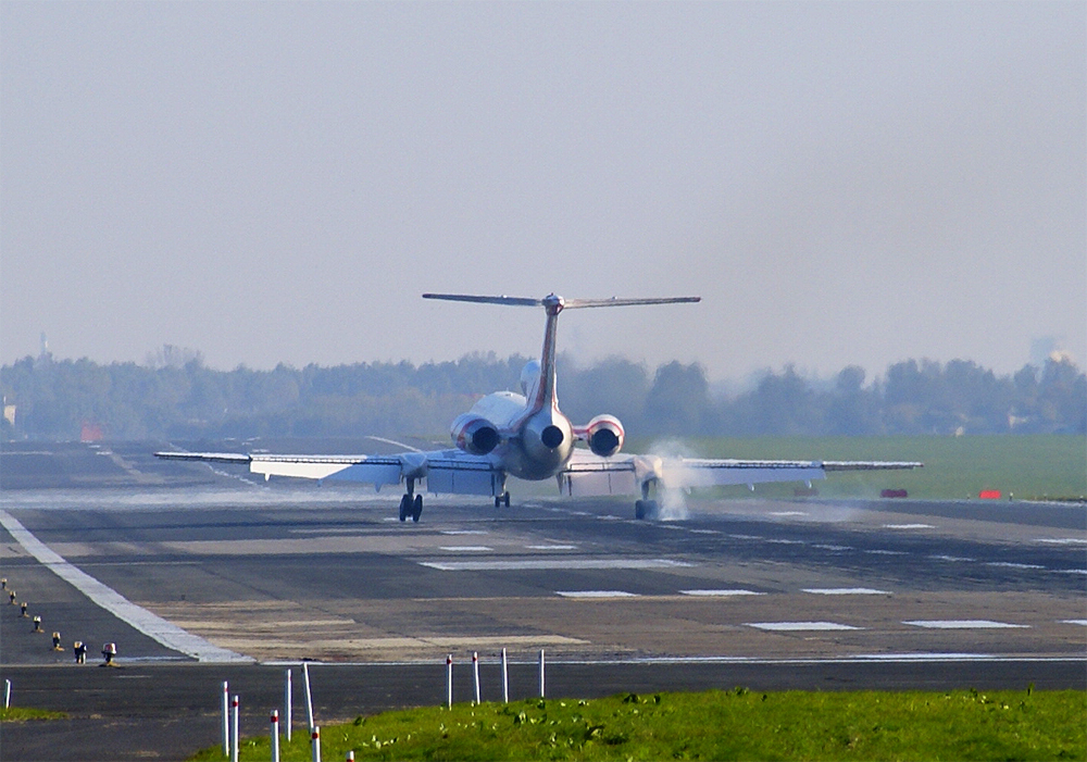 AWIACJA.BLOGSPOT.COM : Tu-154M Lux nr 102 z powrotem w służbie w 36 ...