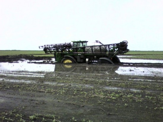 Amazing Tractor Accidents - When Farming Goes Wrong! | Fans of Farms