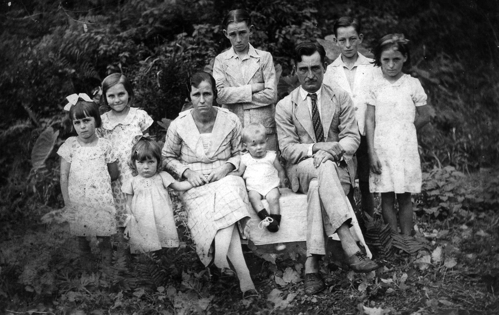 HISTÓRIA DE BRUSQUE: Os 149 anos da família Deucher no Brasil