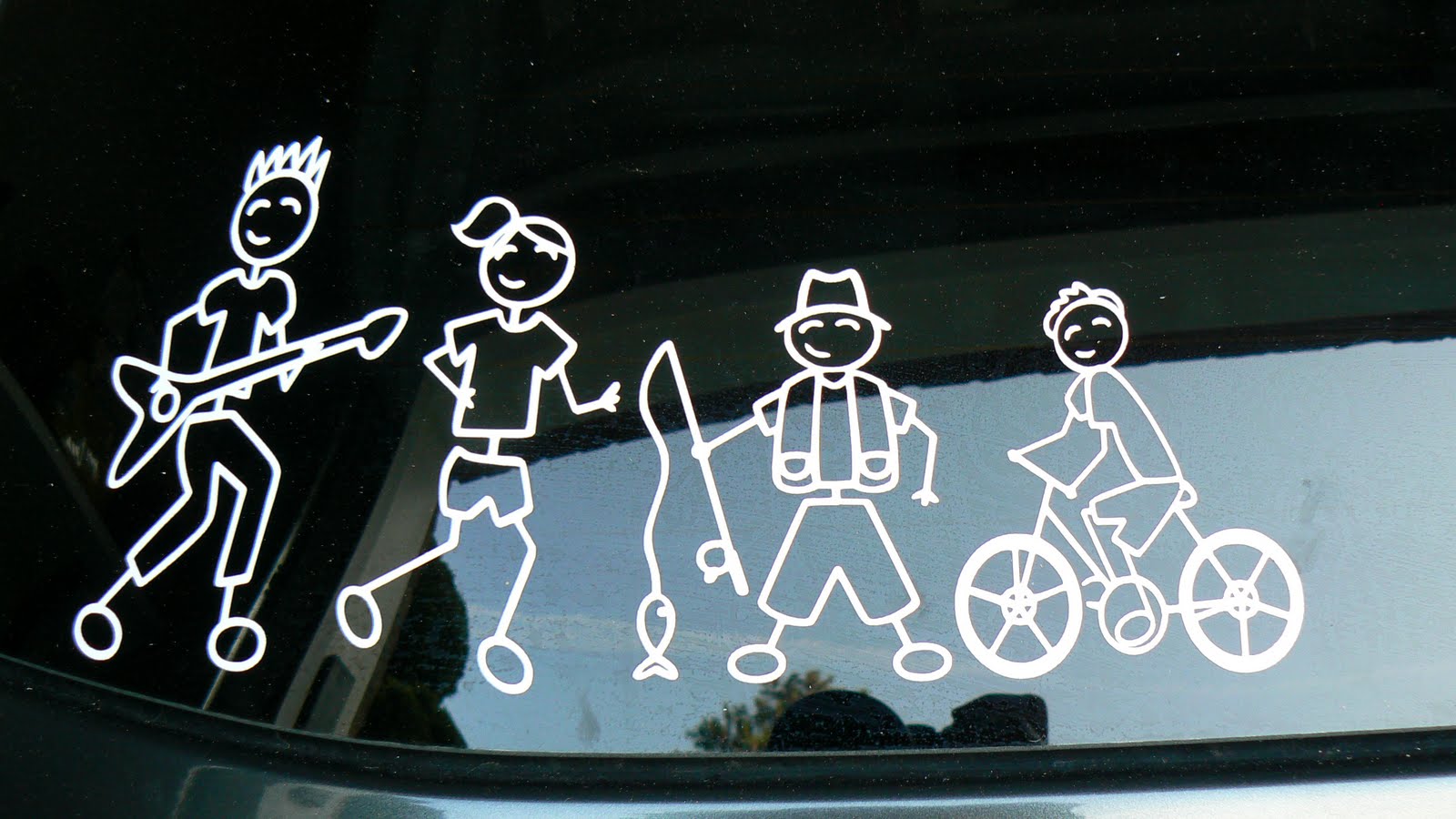 WhatACuteIdea!: Vinyl Stick People and Monogram Initials "Car Flair"
