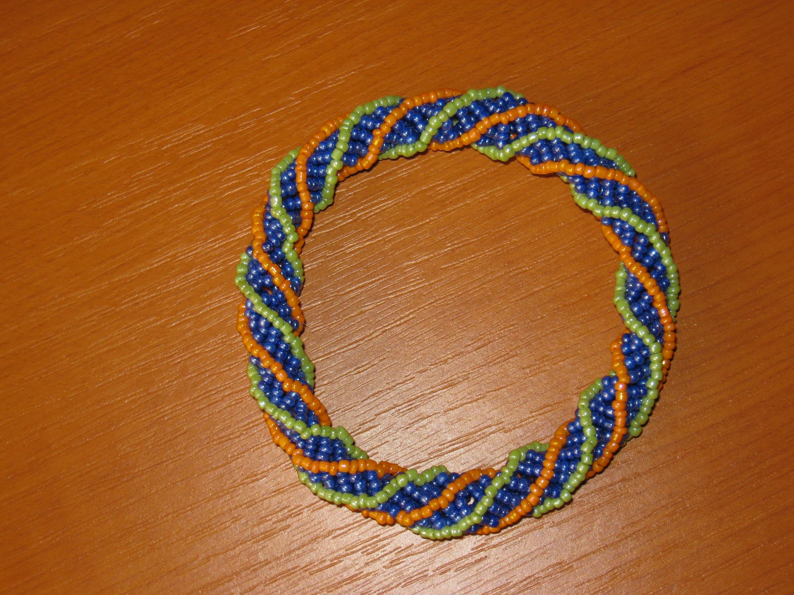 Sartrus's Beaded: African Helix stitch