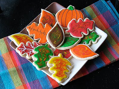 Thanksgiving Cookies: Turkeys, Leaves and Pumpkins, Oh My! - Amanda's ...