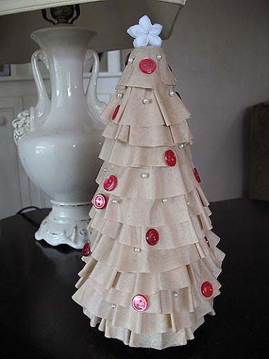 Coffee Filter Christmas Tree - Crafts by Amanda