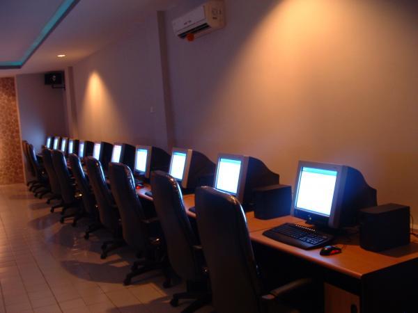 Bikin Warnet: Jasa Pembuatan Warnet