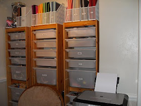 CRAFTY STORAGE: February 2011