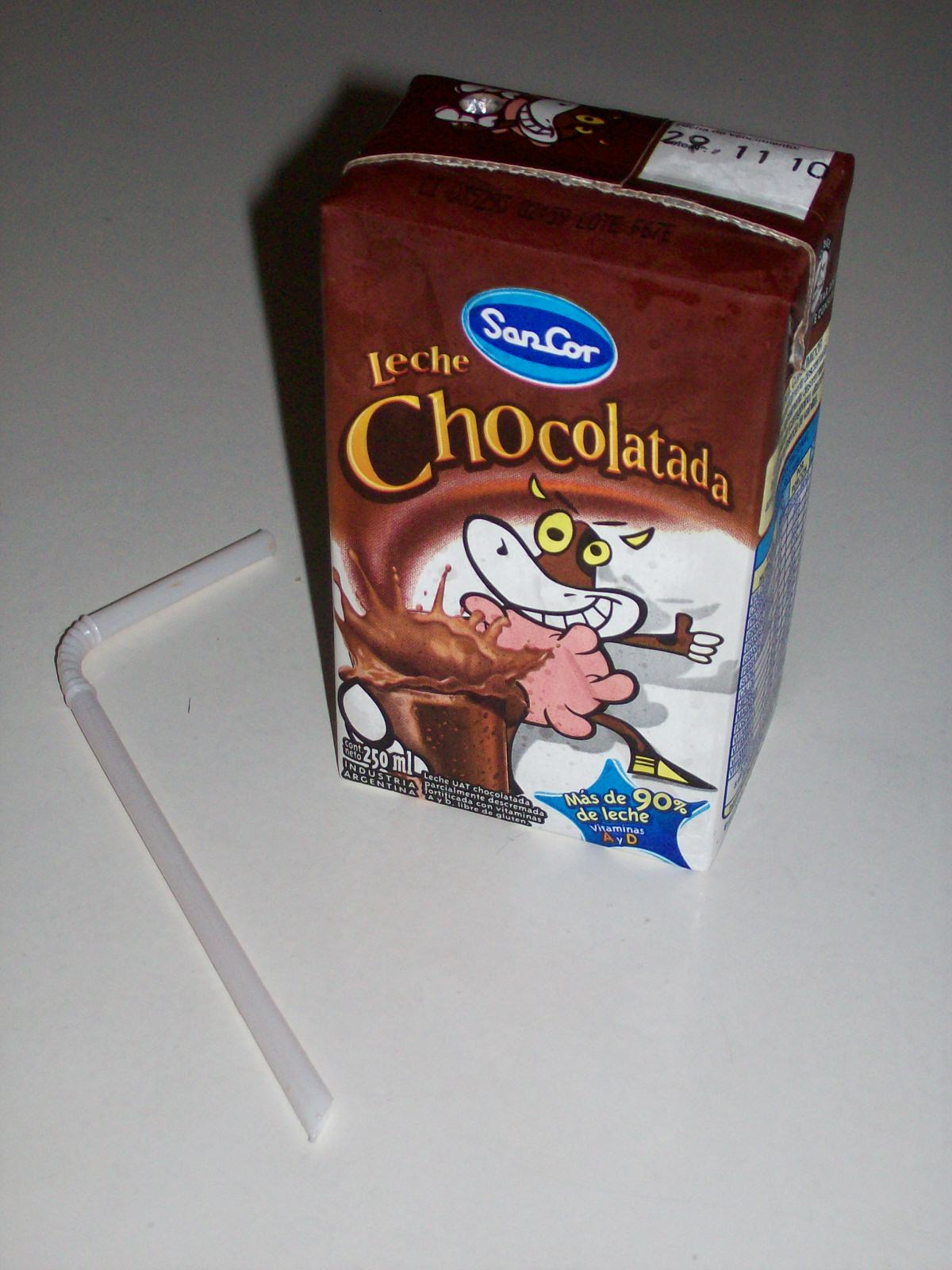 Contate algo: Leche chocolatada Sancor (la vaca cora)