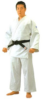 FAIXAS E KIMONOS MIZUNO - KUSAKURA * YNAMOTO SENSEI *: KIMONO KUSAKURA