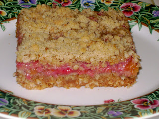 VartaMelon: Raspberry Peach Bars