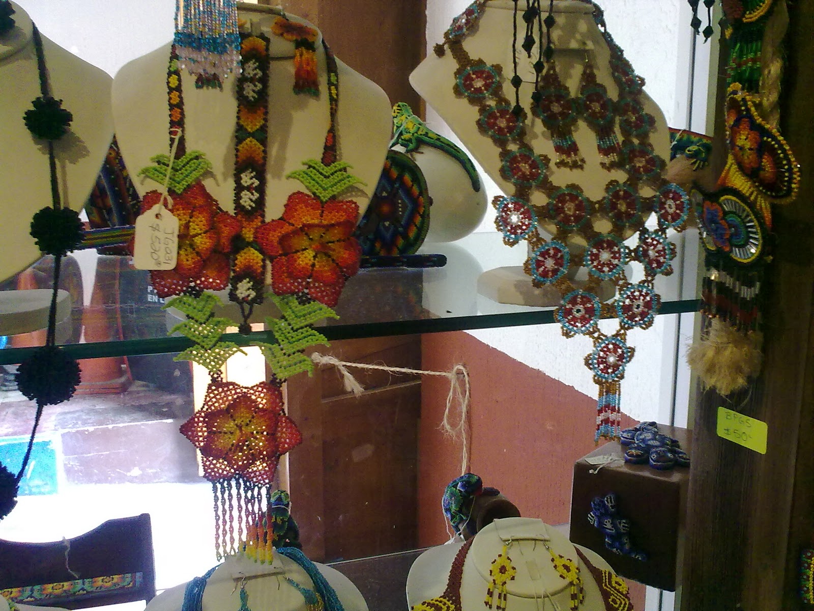 Las Palmas Rancho Organico y Ecologico: ARTE HUICHOL ELABORADO POR ...