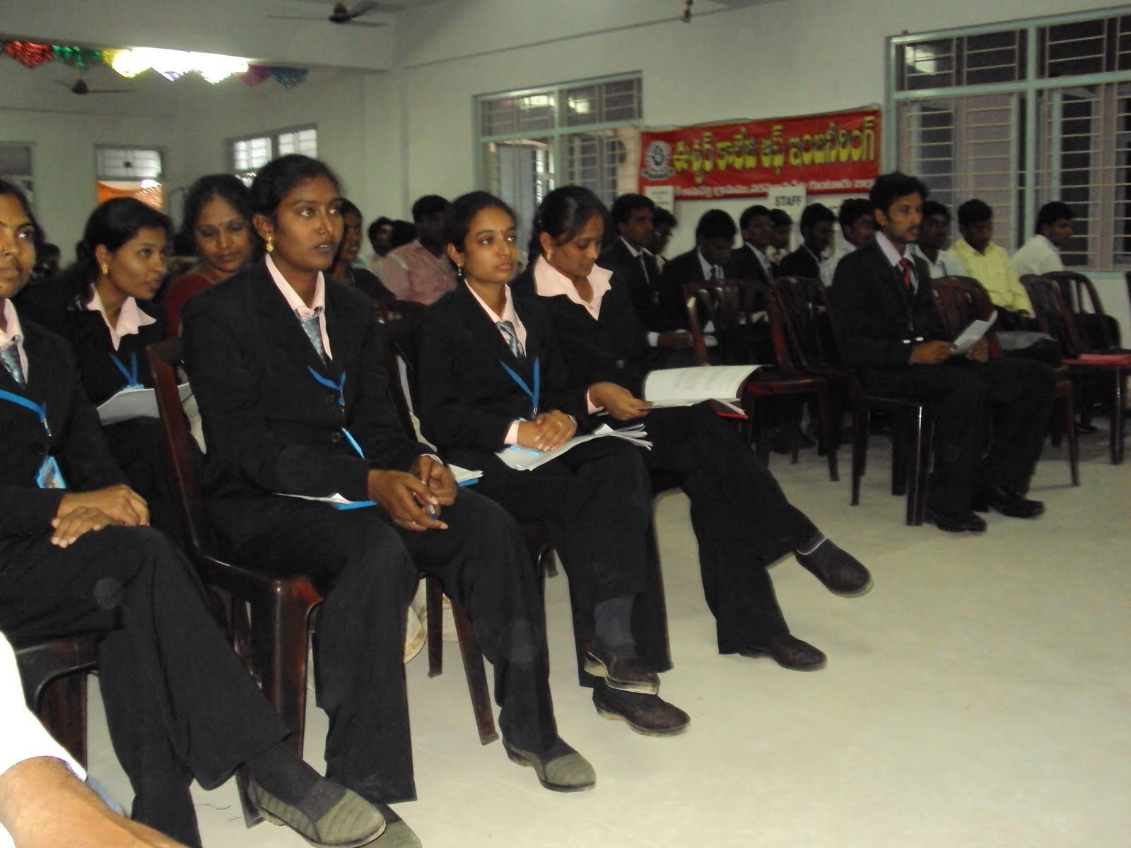 Eswar College of Engineering Blog: ESWAR B ICONS 2KX, A State level M.B ...