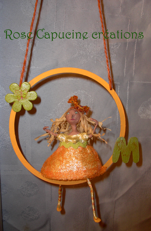 Rose Capucine: Margo : personnage magique et décoratif en papier mâché ...