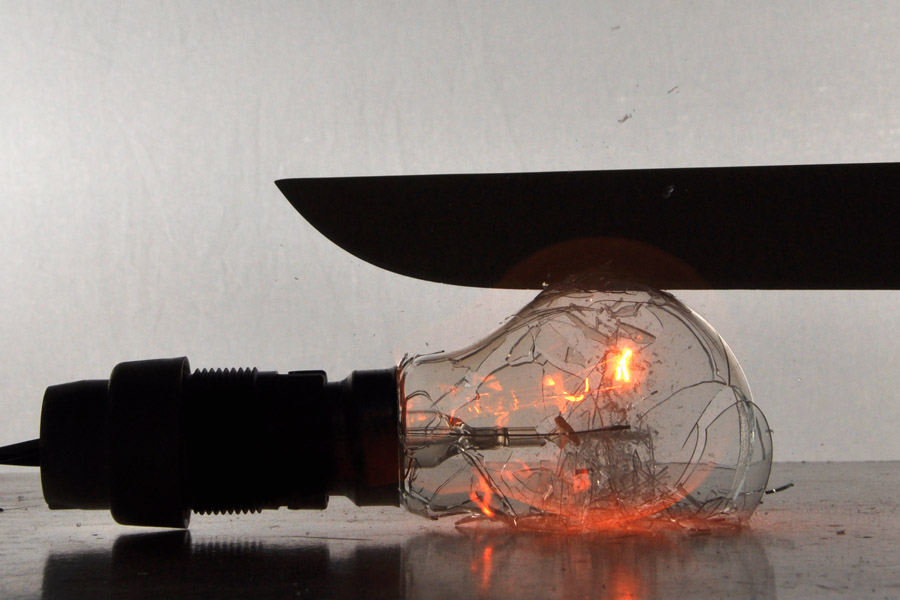 Best of the photography forums - tutorials: The Flash-bulb