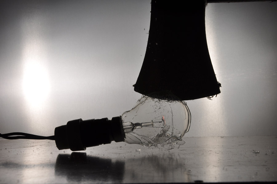 Best of the photography forums - tutorials: The Flash-bulb