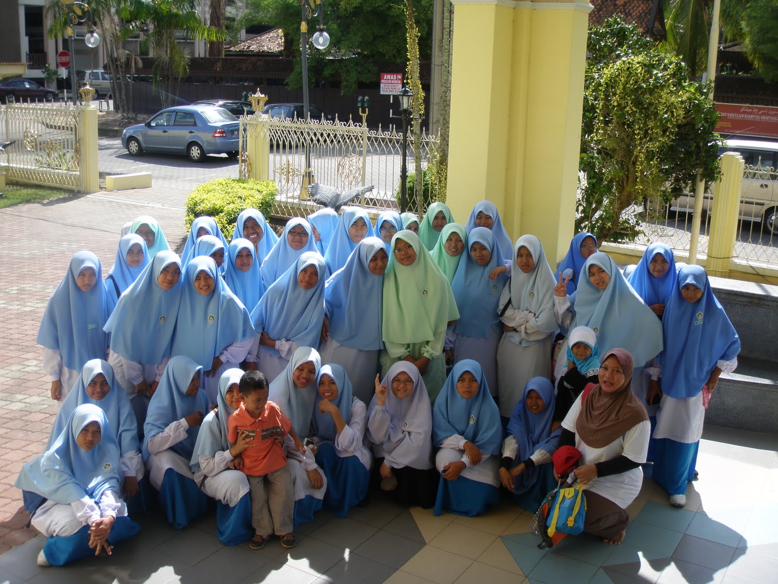 UNIT BIMBINGAN DAN KAUNSELING SABK MAAHAD ISLAHIAH ADDINIAH BATU 10 LEKIR