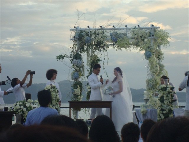 Kristine Hermosa, Oyo Boy Sotto Wedding Photos! - Feet Celebrity Style