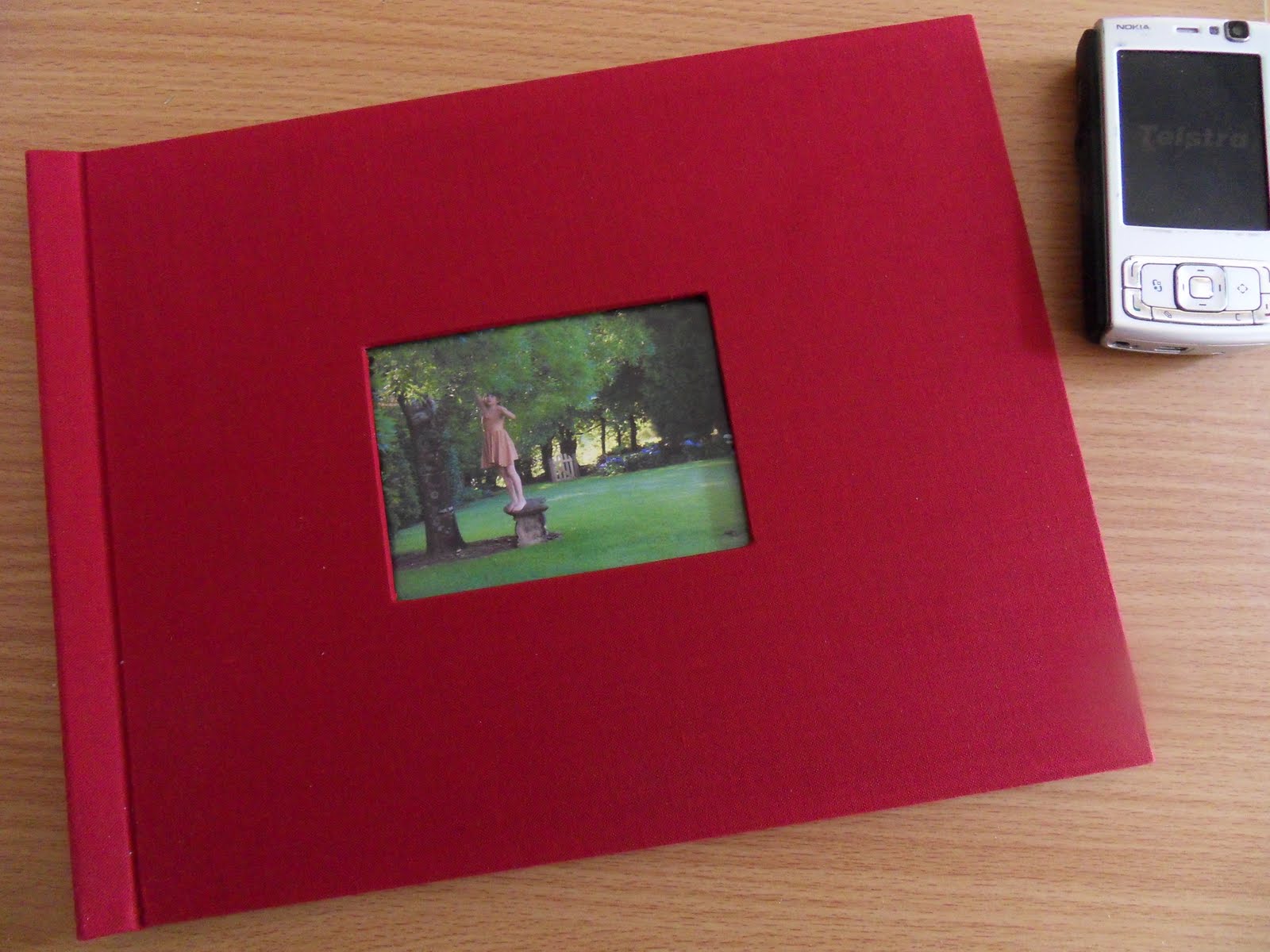 ozphotoreview: Big Pictures/Tiny Cameras