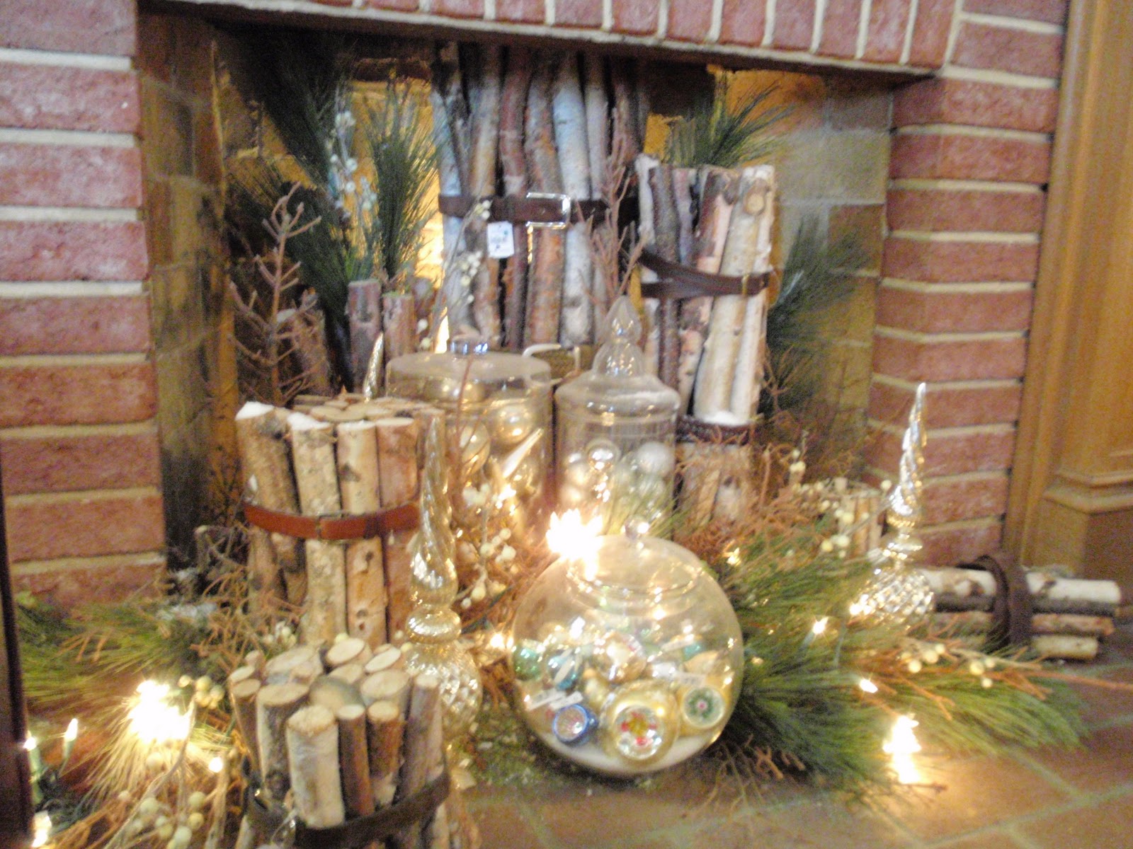 Hammers and High Heels: Must See Home Decor OVERLOAD! Bachman's Idea ...