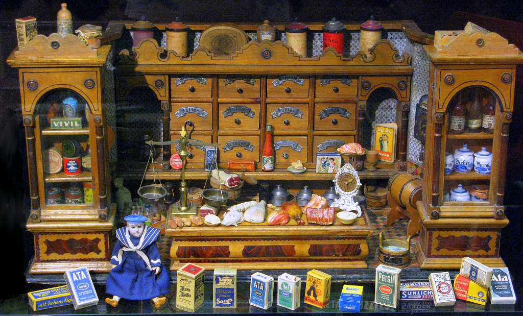 Brighton Toy and Model Museum: Edwardian Wooden Shop