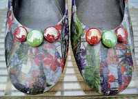 A Dose of Inspiration: Decoupaged Shoes Tutorial