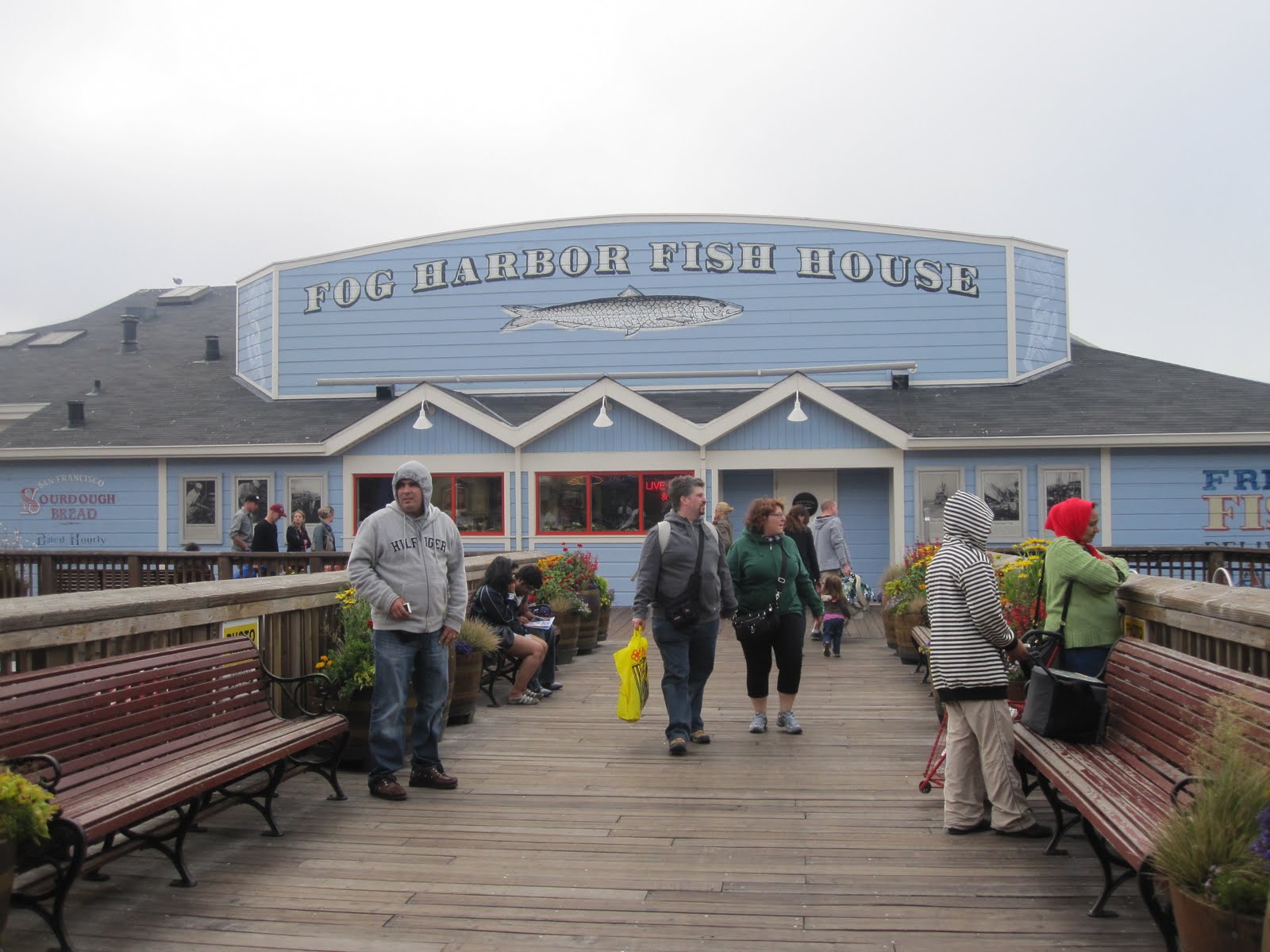 Eating and Loving in San Francisco: Fog Harbor Fish House: Locals ...