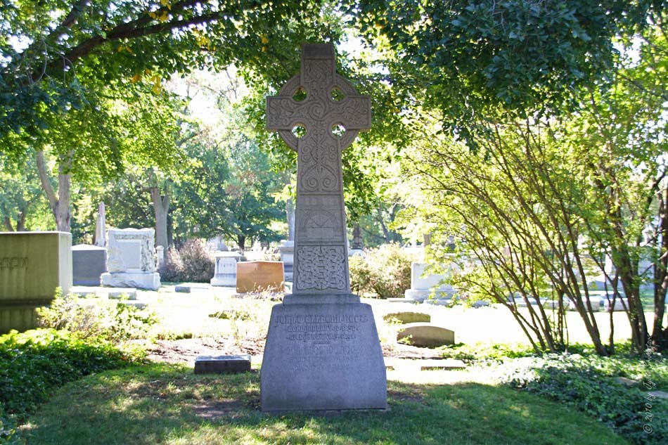 Chicago - Architecture & Cityscape: Graceland Cemetery: Tomb of John W ...