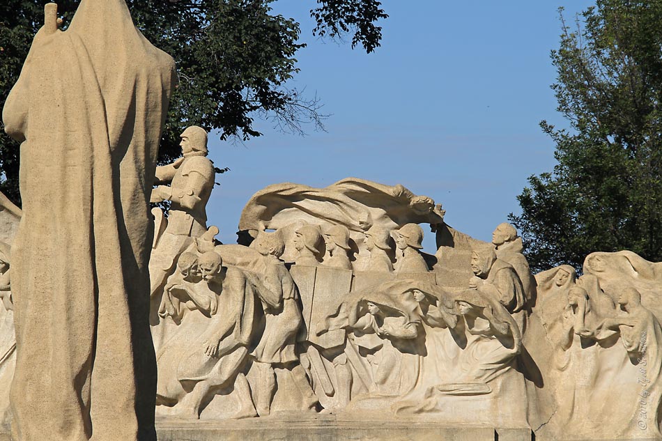Public Art in Chicago: University of Chicago Campus [Fountain of Time ...