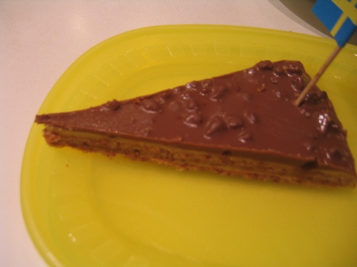 Knowledge: Ikea Daim Cake