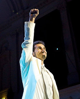 SOAD (system of a down) en español...: Acerca de Serj Tankian