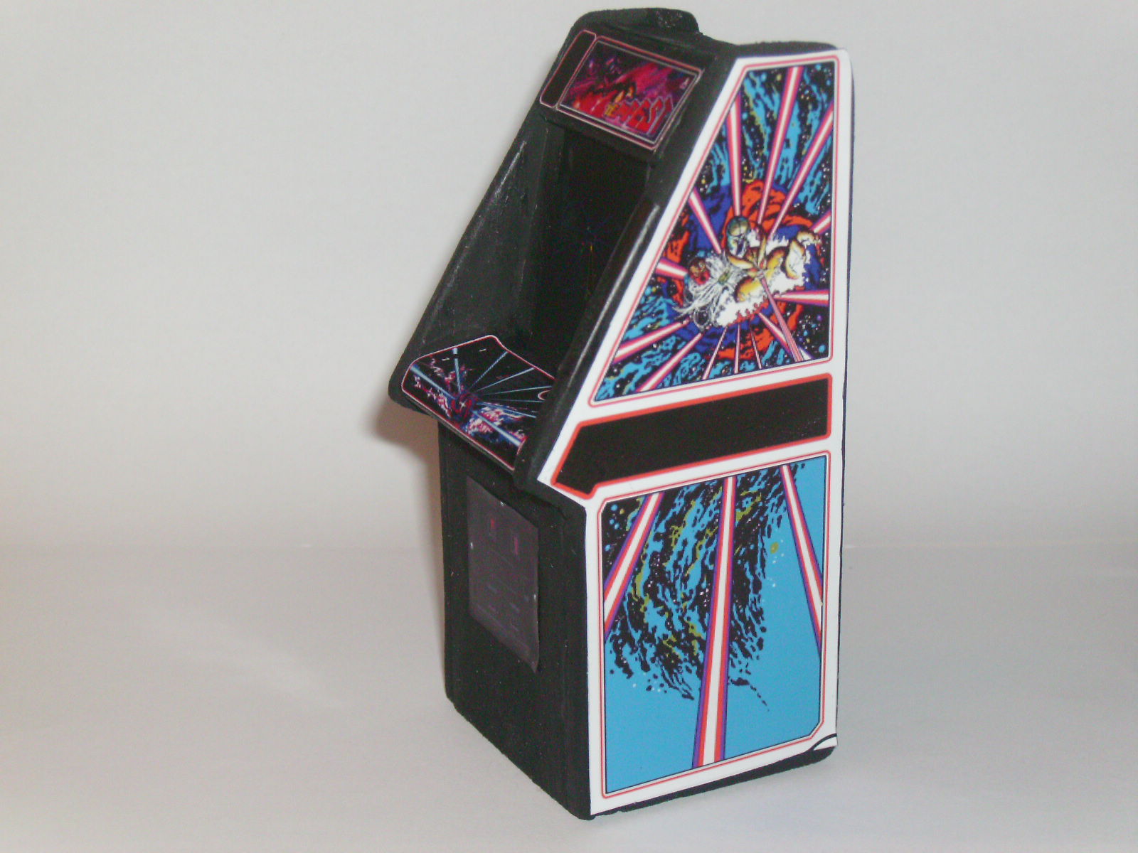Retro Heart: TEMPEST - Custom Scale Arcade Model