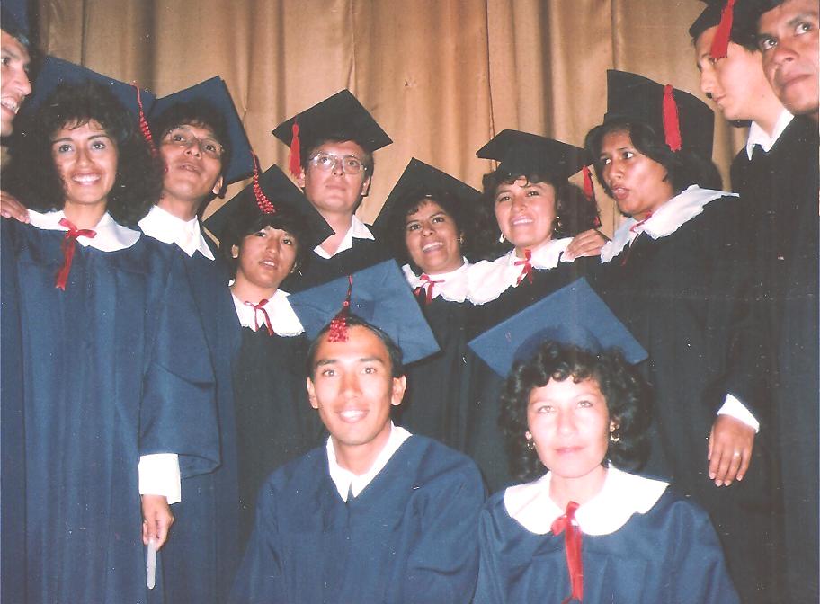 PROM. 89 "GERMAN MOLINA ALBORNOZ" ODONTOLOGIA UNICA: Plaza de armas...1985.