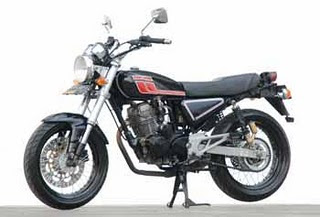 Modifikasi Motor Masa Kini: Modifikasi Honda Tiger 2010 Revo Style