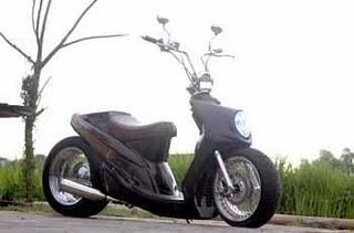 Yamaha Mio Lowrider Custom Scooter Style - Modif Motor