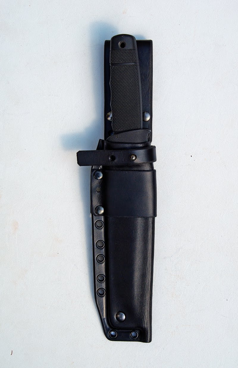 Sheaths for Knives: Technical Bushcraft Sheath