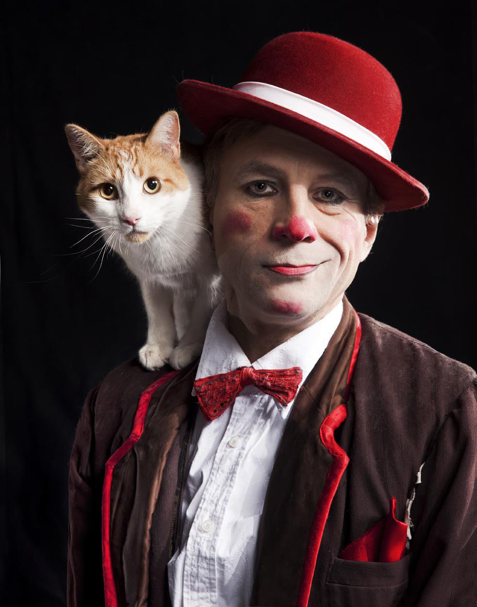 MATTHIAS CLAMER: pet circus