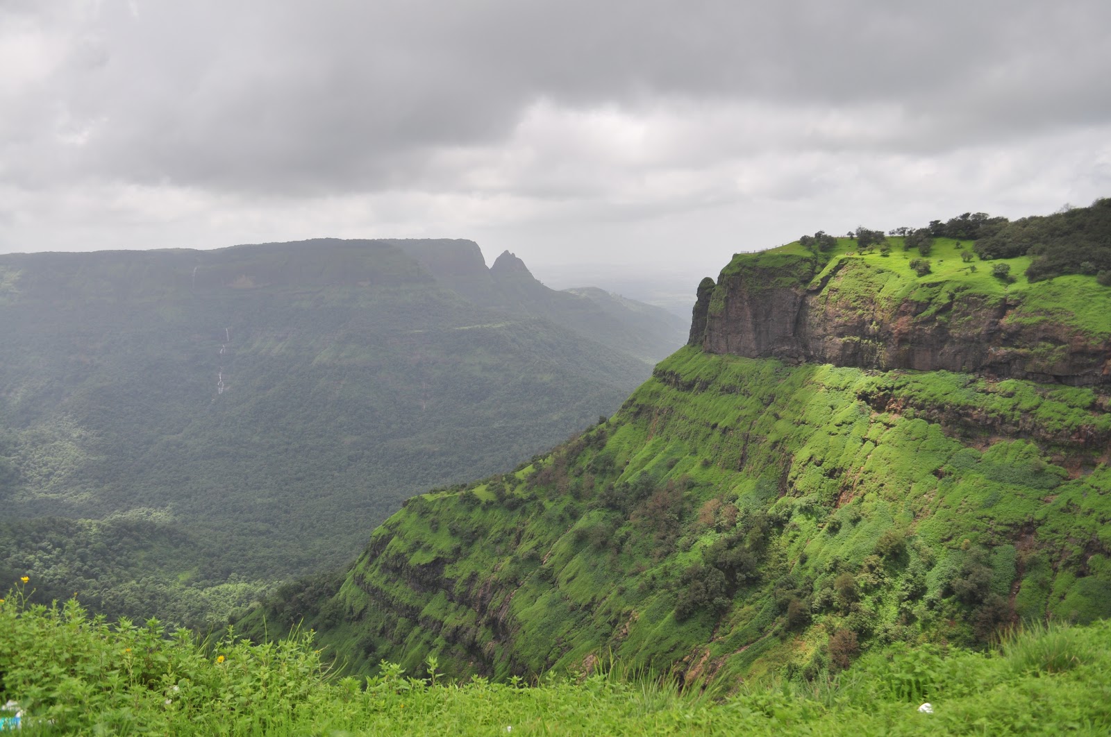 Matheran In Monsoon Best Tips To Enjoy This Heaven On Earth matheran-in-monsoon-best-tips-to-enjoy-this-heaven-on-earth