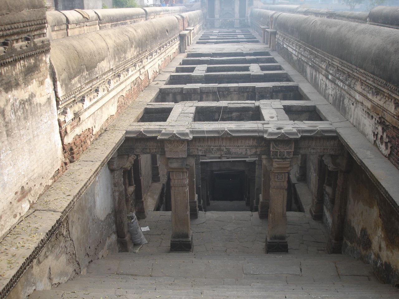 Vidyadhar ni Vav - the undiscovered step-well of Baroda!
