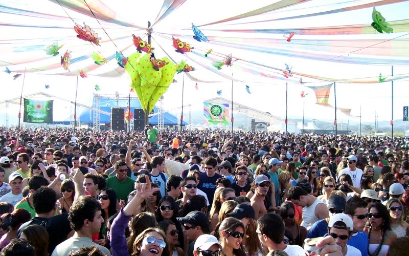 pedro zanolla: Festas rave